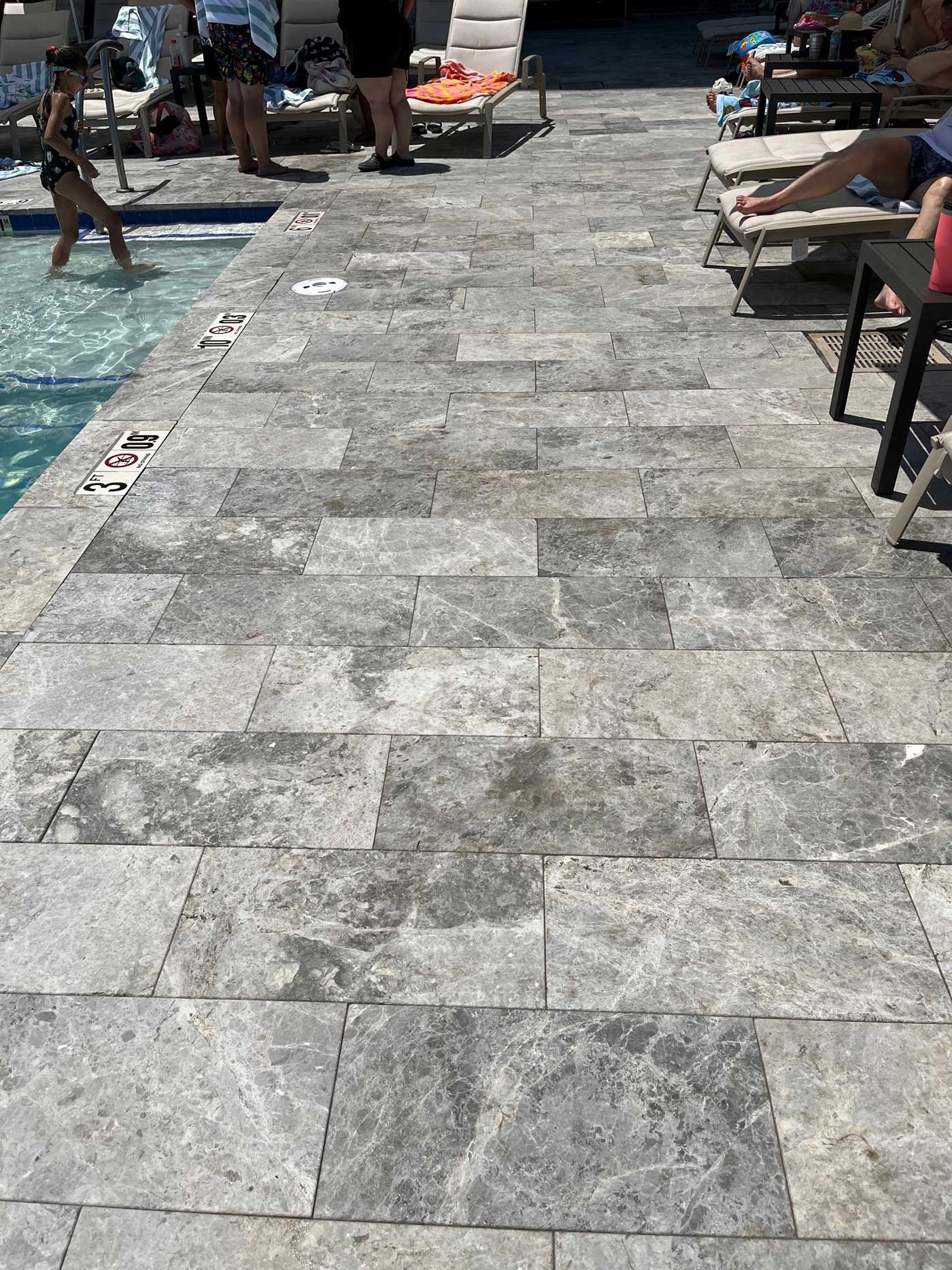 Embassy-Suites-Pool-in-action - StoneHardscapes, LLC